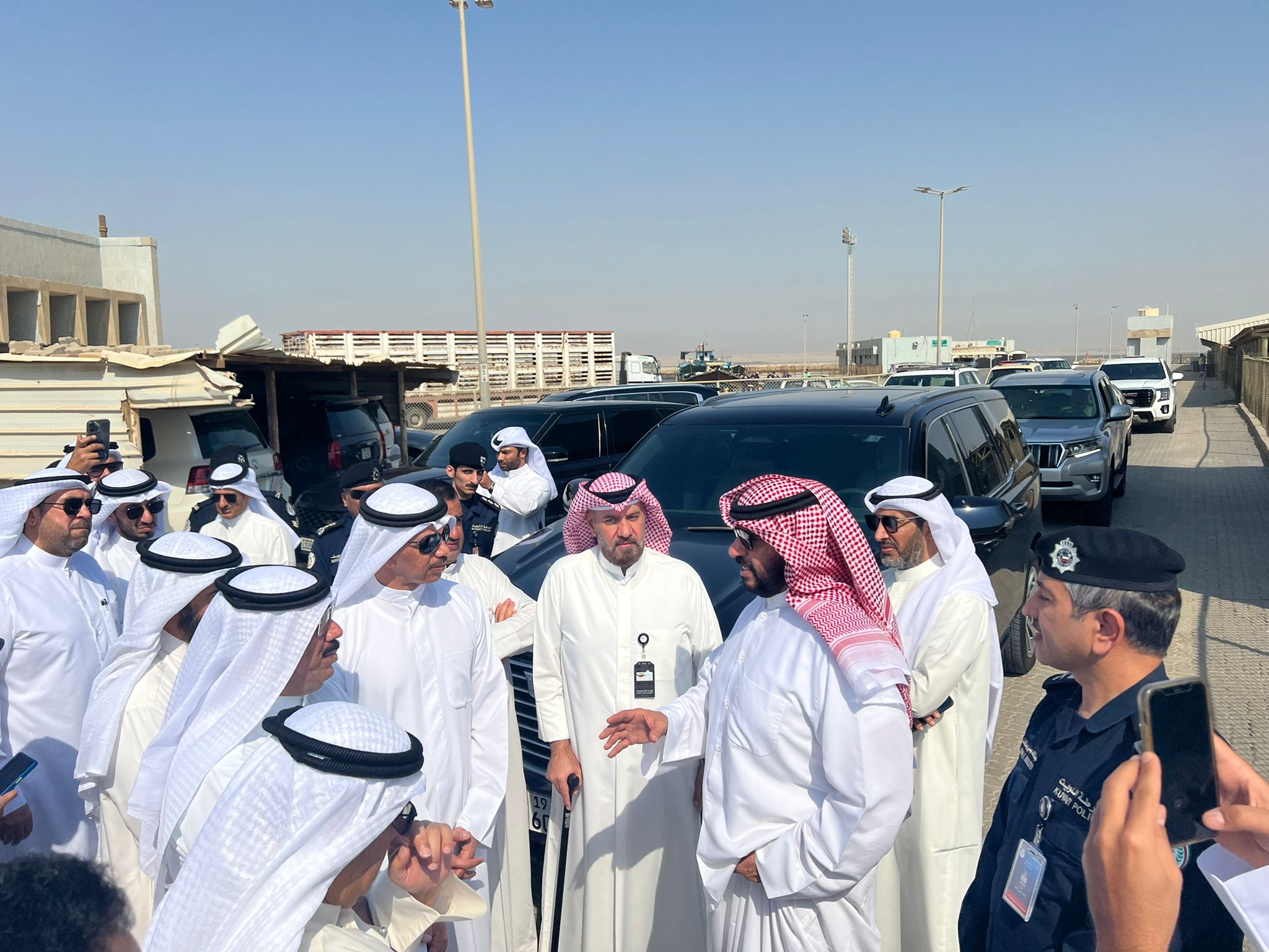 الشيخ طلال خالد الأحمد الصباح: هدف الزيارة هو تعزيز الثقة في العاملين ...