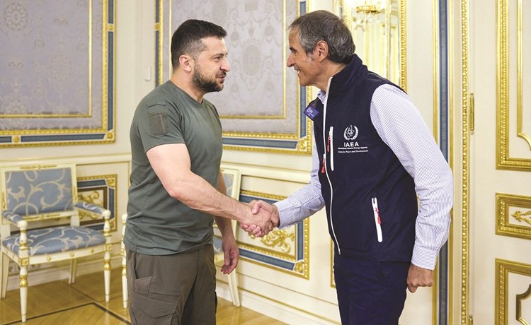 «معارك عنيفة» في خيرسون.. والقوات الروسية تعاني صعوبة في تجنيد متطوعين ...